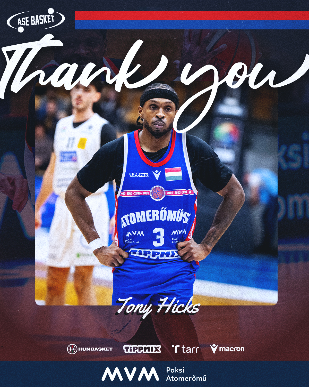 Tony Hicks távozik Paksról